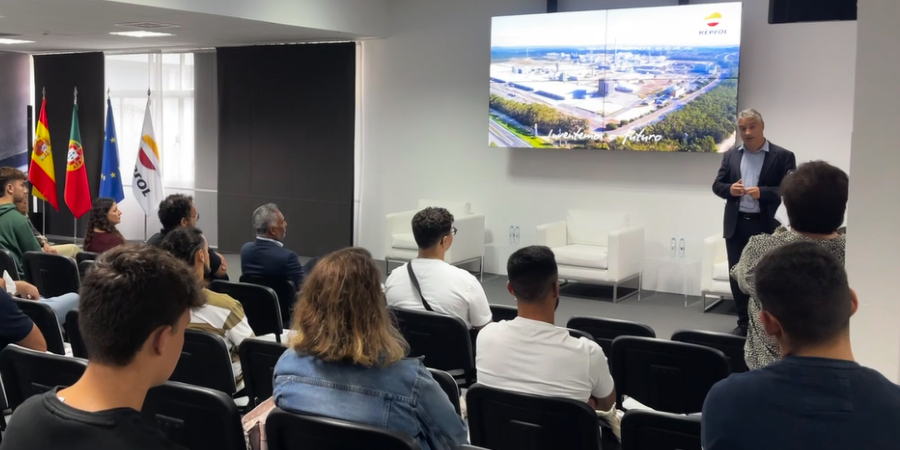 Repsol recrutou 35 jovens para curso de operador de unidades ...
