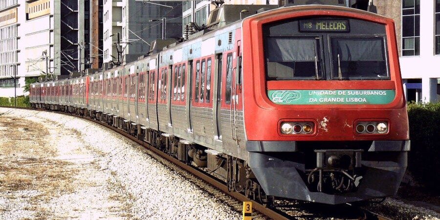 Vai de comboio para o trabalho? Esta semana começa uma greve na CP (que ...