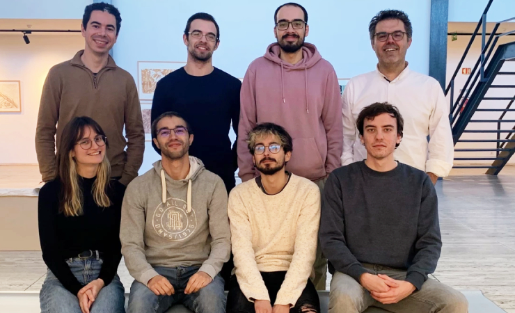 Chatbot de universidade portuguesa vence competição da Amazon – Human ...