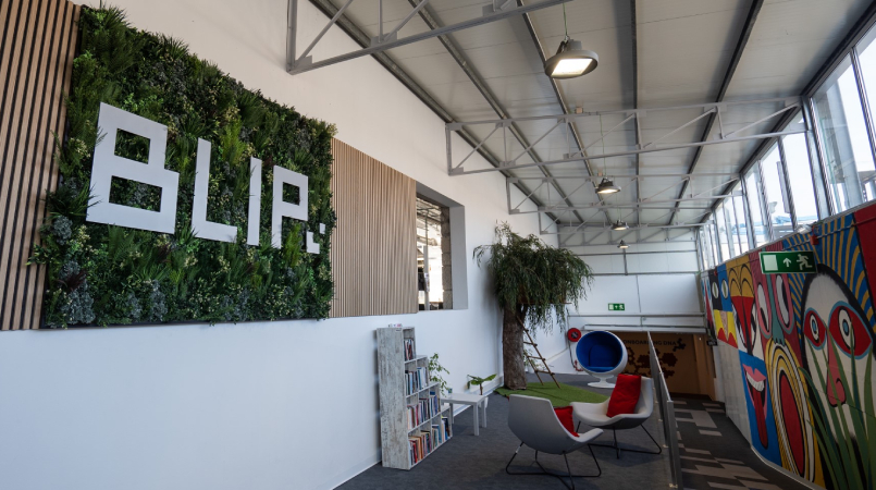 Tecnológica portuguesa vai contratar 300 profissionais este ano. Veja ...